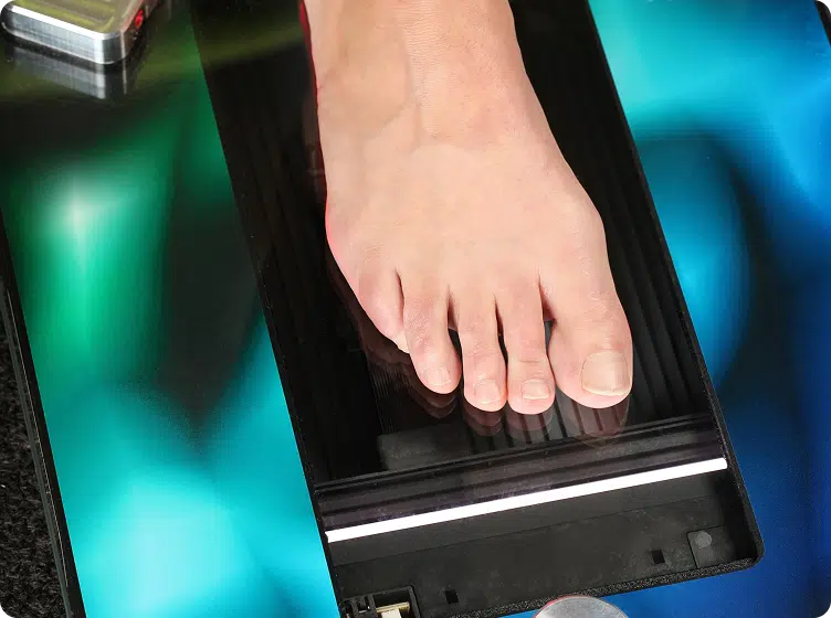 Advanced 3D Foot Scanning & Custom Orthotics